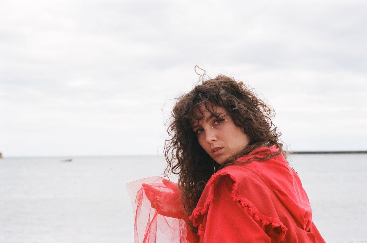 Ruth Lyon: Singer, Composer & Disability Activist Releases Her New ...